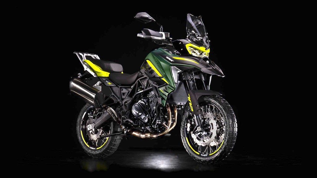 EICMA 2022 Benelli erweitert das Tourensortiment mit der TRK 702 und ...