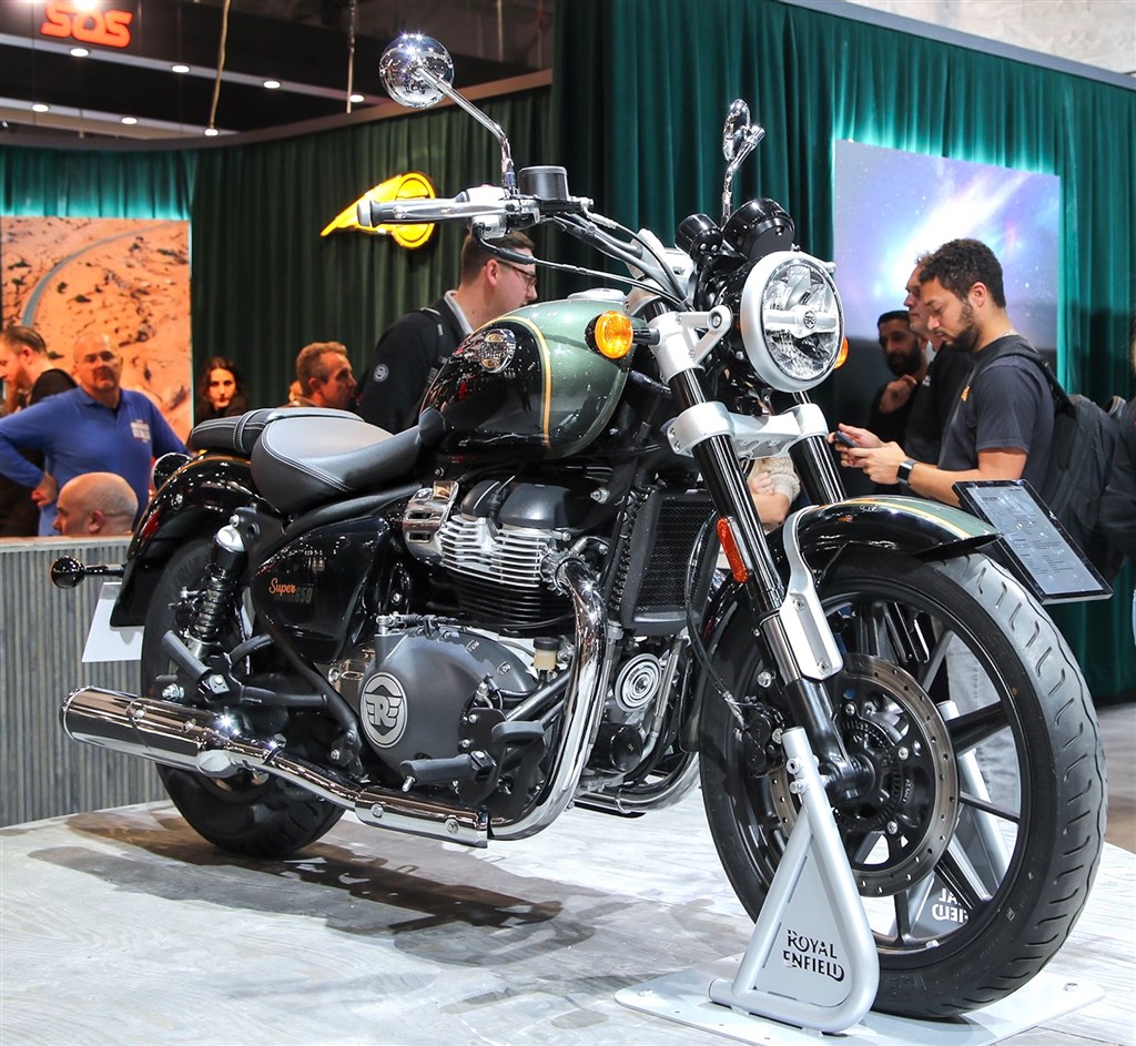 EICMA 2022 Royal Enfield Super Meteor 650 | Motorradreporter