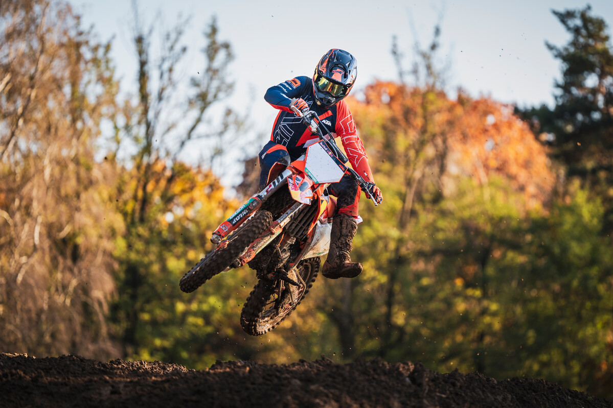 KTM: Neue Massstäbe mit den KTM Factory Editions 2024 | Motorradreporter