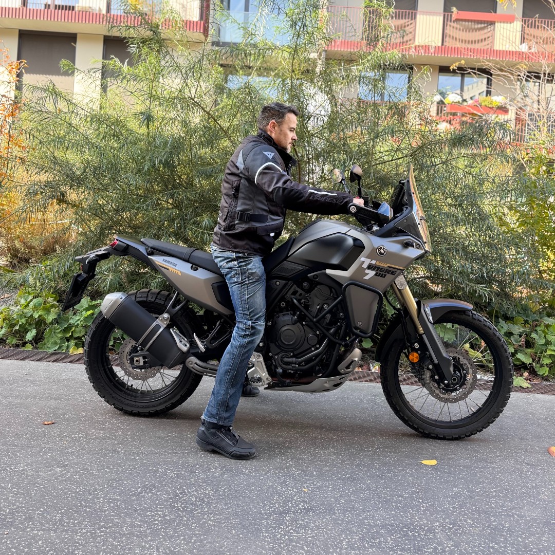 Yamaha Ténéré 700 (Low) 2025– mit der Ikone jetzt noch smarter ins ...