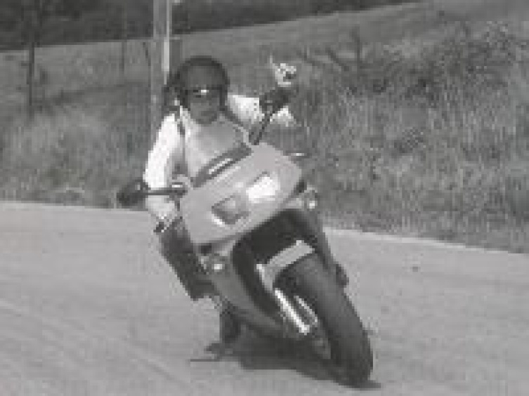 "Szene" - Karl "Furios" Katoch | www.motorradreporter.com