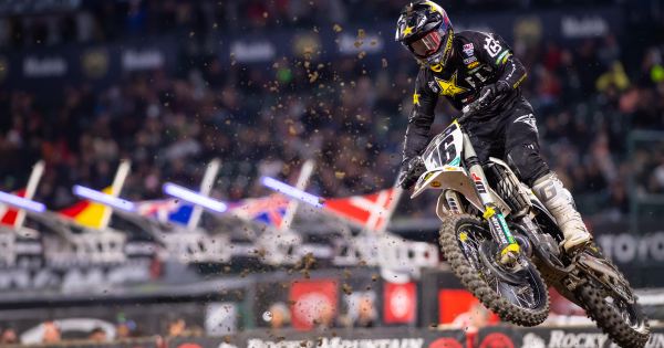 Husqvarna AMA Supercross mit Top5 Ergebnis | Motorradreporter